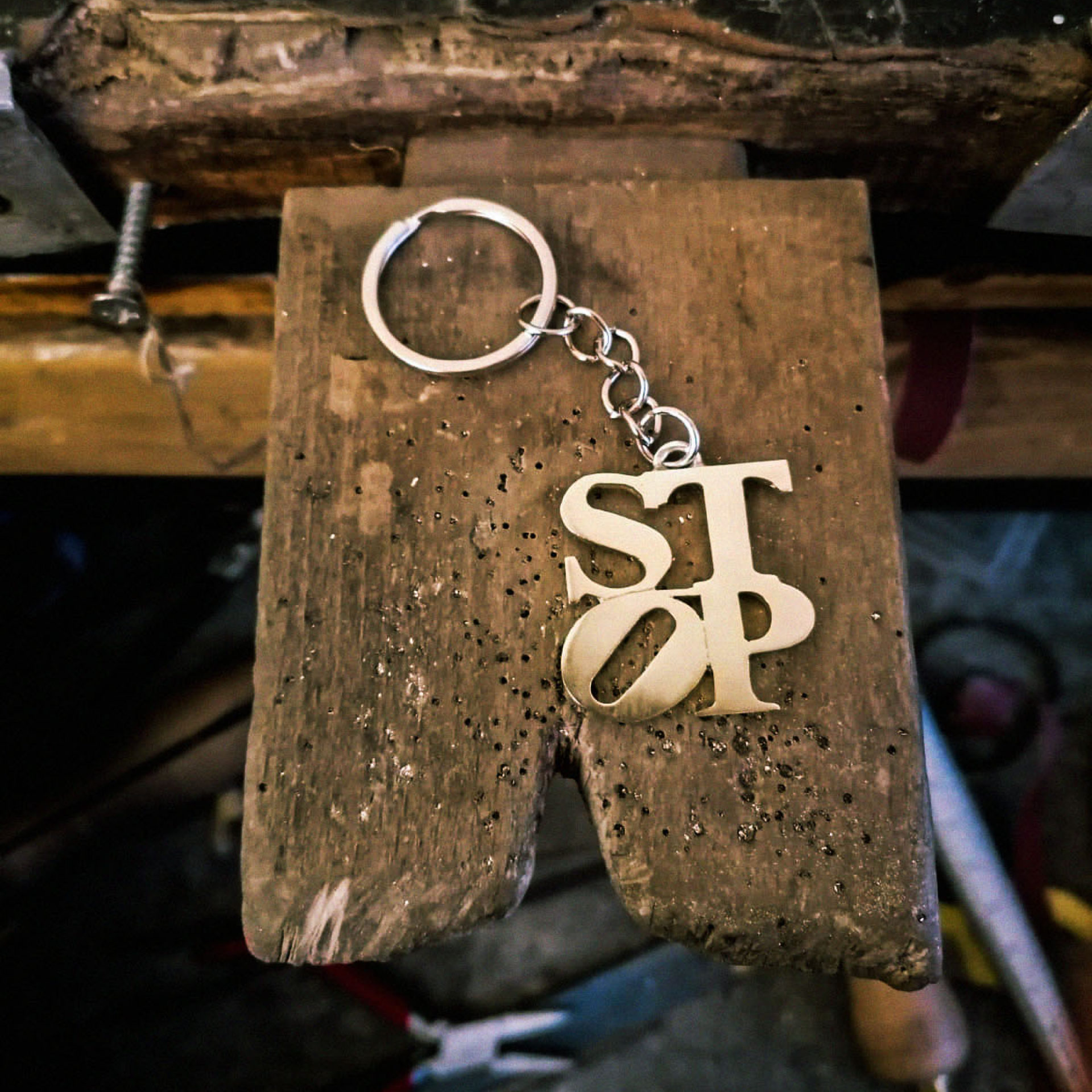 "STOP" Key ring - For Donation - HYQS